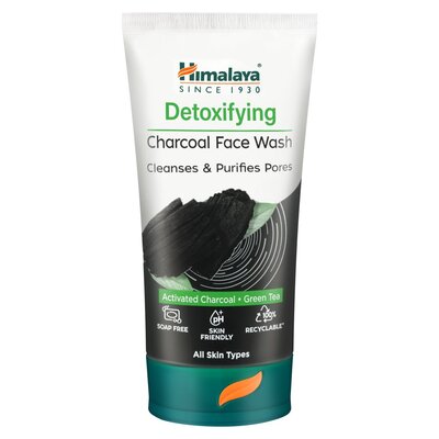Himalaya Dark Spot Clearing Turmeric Face Scrub 75ml | PnP