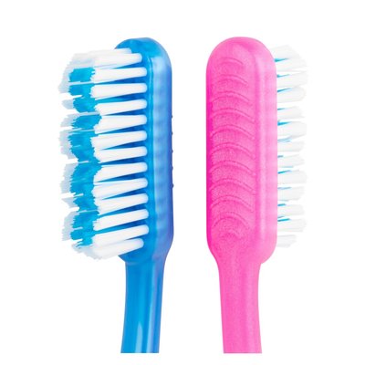 Colgate Double Action Medium Toothbrush 2 Pack | PnP