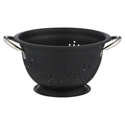 O2 Black Colander 24cm | Smart Price Specials | PnP Home