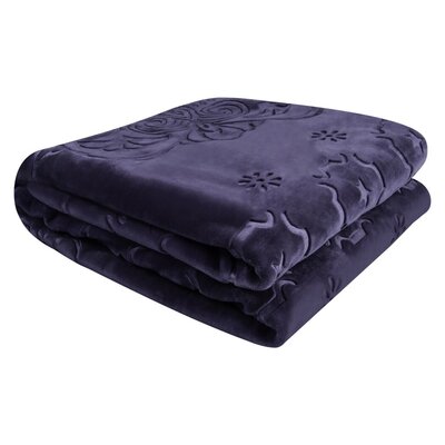 Pandora Assorted 1-Ply Embossed Queen-Sized Mink Blanket | PnP