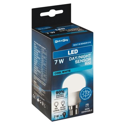 PnP 7w Cool White LED Day & Night Sensor Light Bulb | PnP